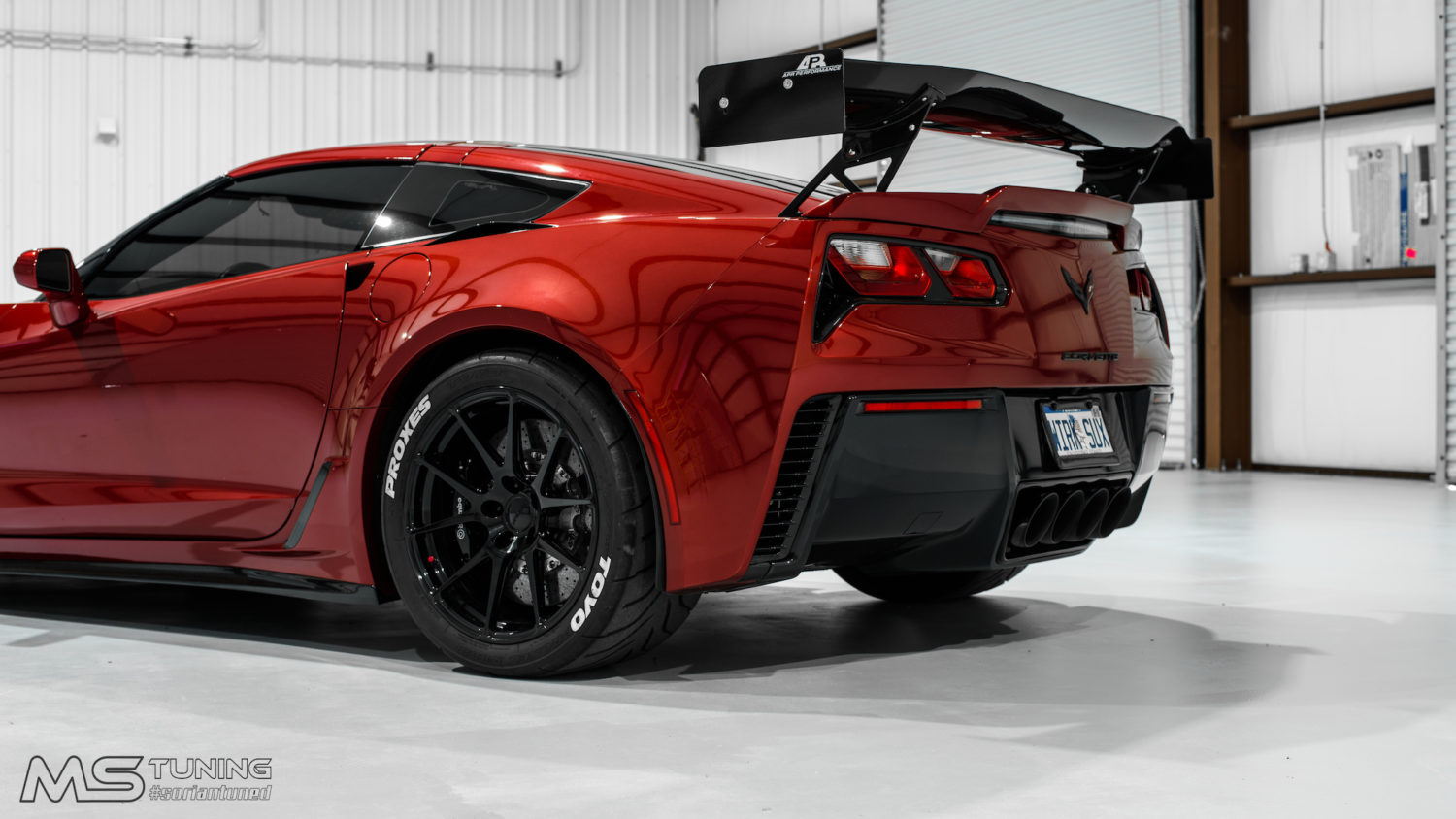 Chevrolet Corvette C7 Stingray Red Forgeline GA1R | Wheel Front