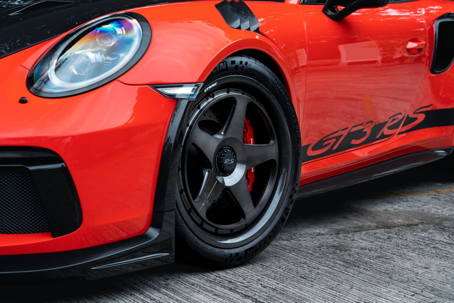 Porsche 911 GT3 RS 991 Red AL13 CF-C005R | Wheel Front