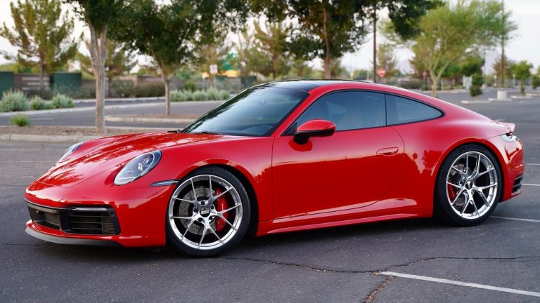 Porsche 911 Carrera 992 Red BBS FI-R | Wheel Front