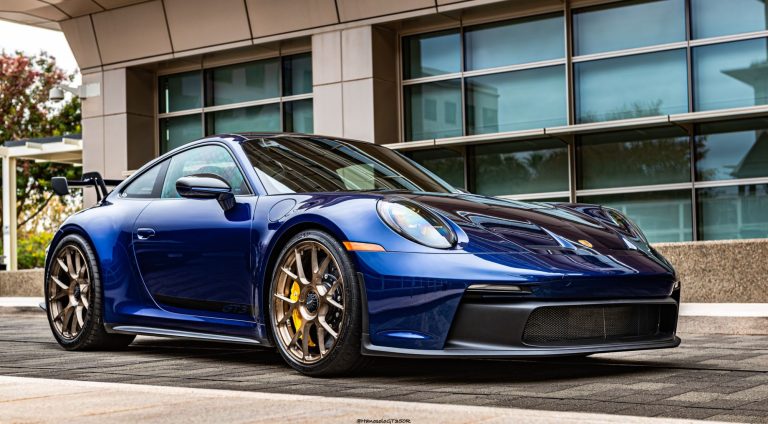 Porsche 911 GT3 992 Gentian Blue Signature SV503 | Wheel Front