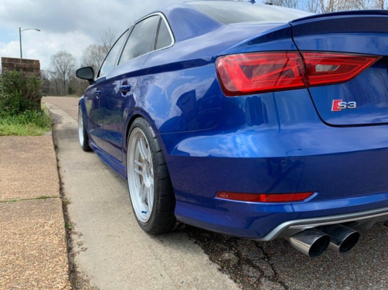 Audi S3 8V Blue Enkei RPF1 | Wheel Front