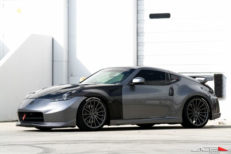 Nissan 370Z Grey Ace Alloy DEVOTION | Wheel Front