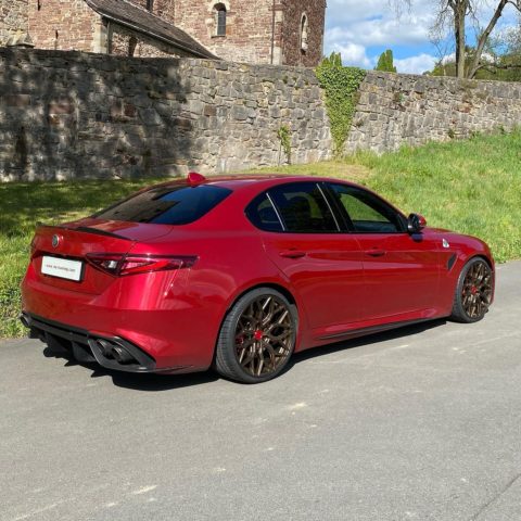 Alfa Romeo Giulia Quadrifoglio Red Vossen HF-2 | Wheel Front