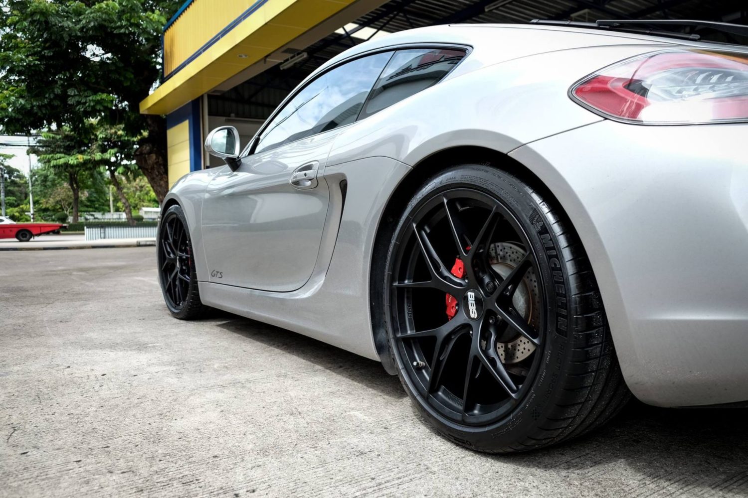 Porsche Cayman GTS 981 Silver BBS FI-R | Wheel Front