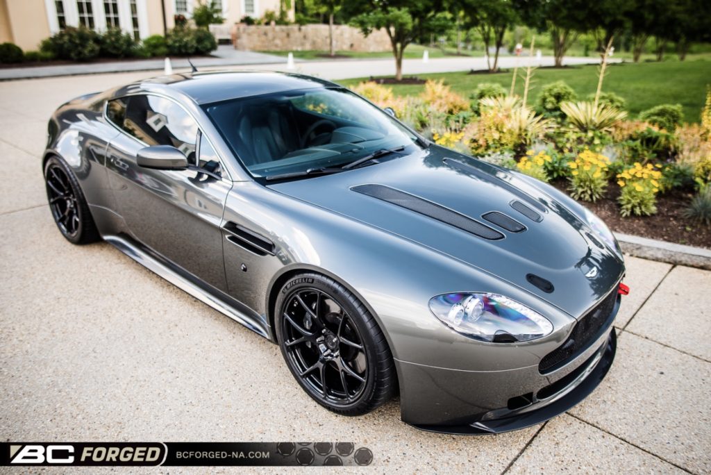 Aston Martin Vantage Grey BC Forged RZ05 | Wheel Front