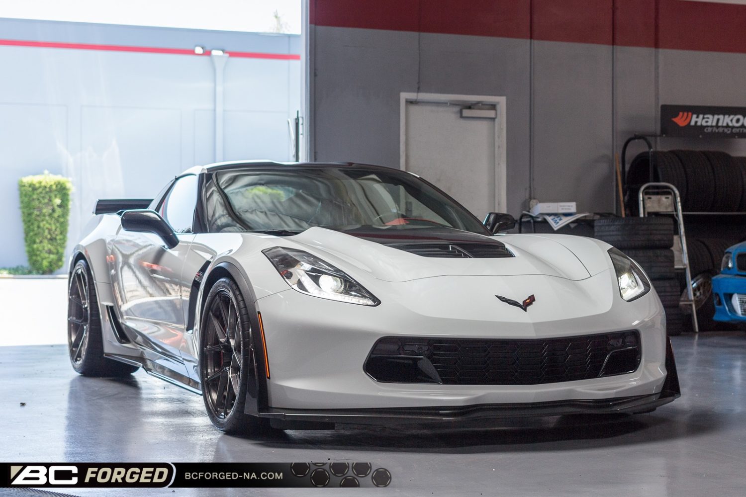Chevrolet Corvette C7 Z06 White BC Forged EH181 | Wheel Front