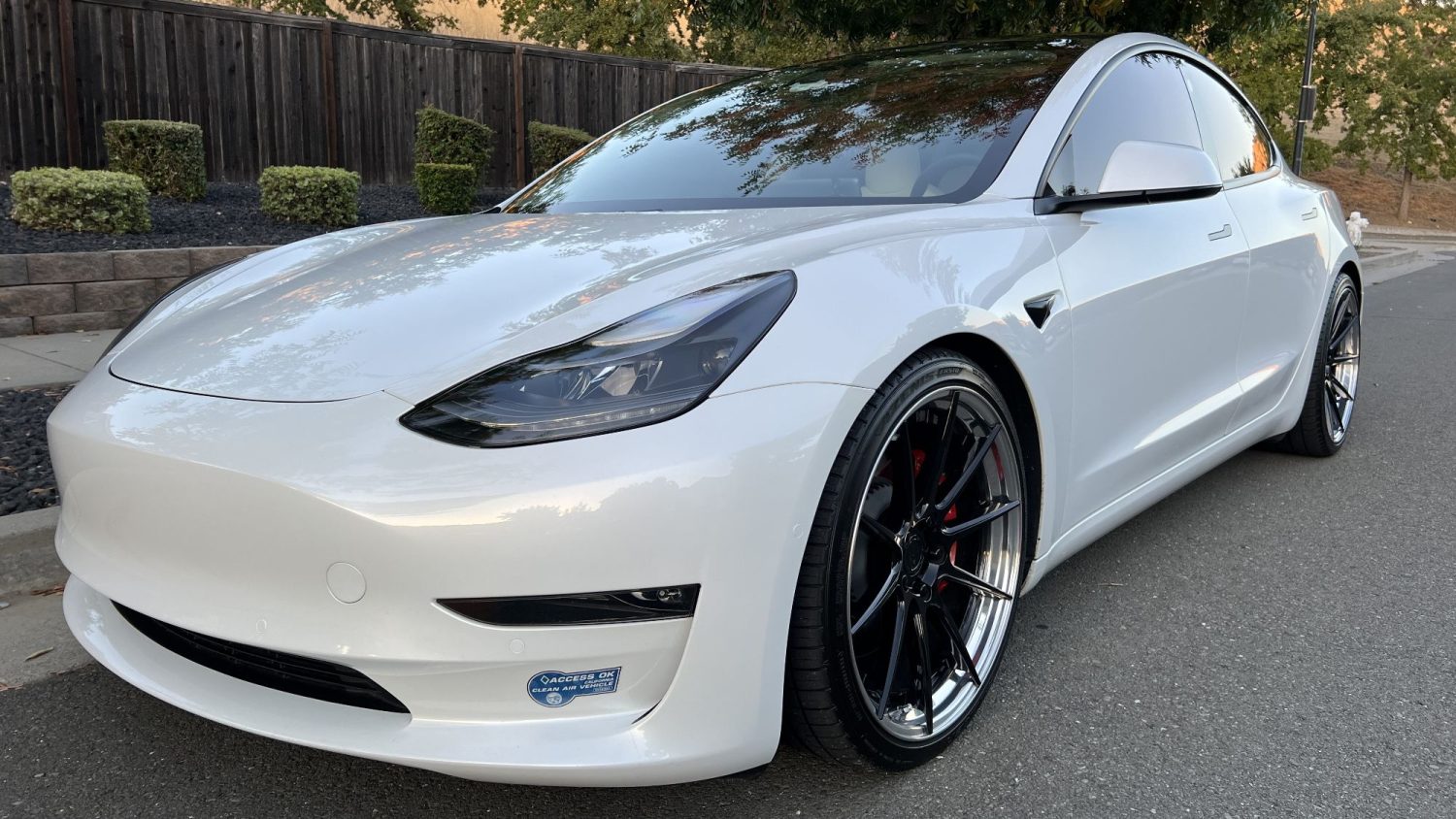 Tesla Model 3 White BC Forged HCS04 | Wheel Front