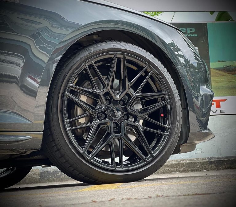 Audi A4 B9 Grey Vossen HF-7 | Wheel Front