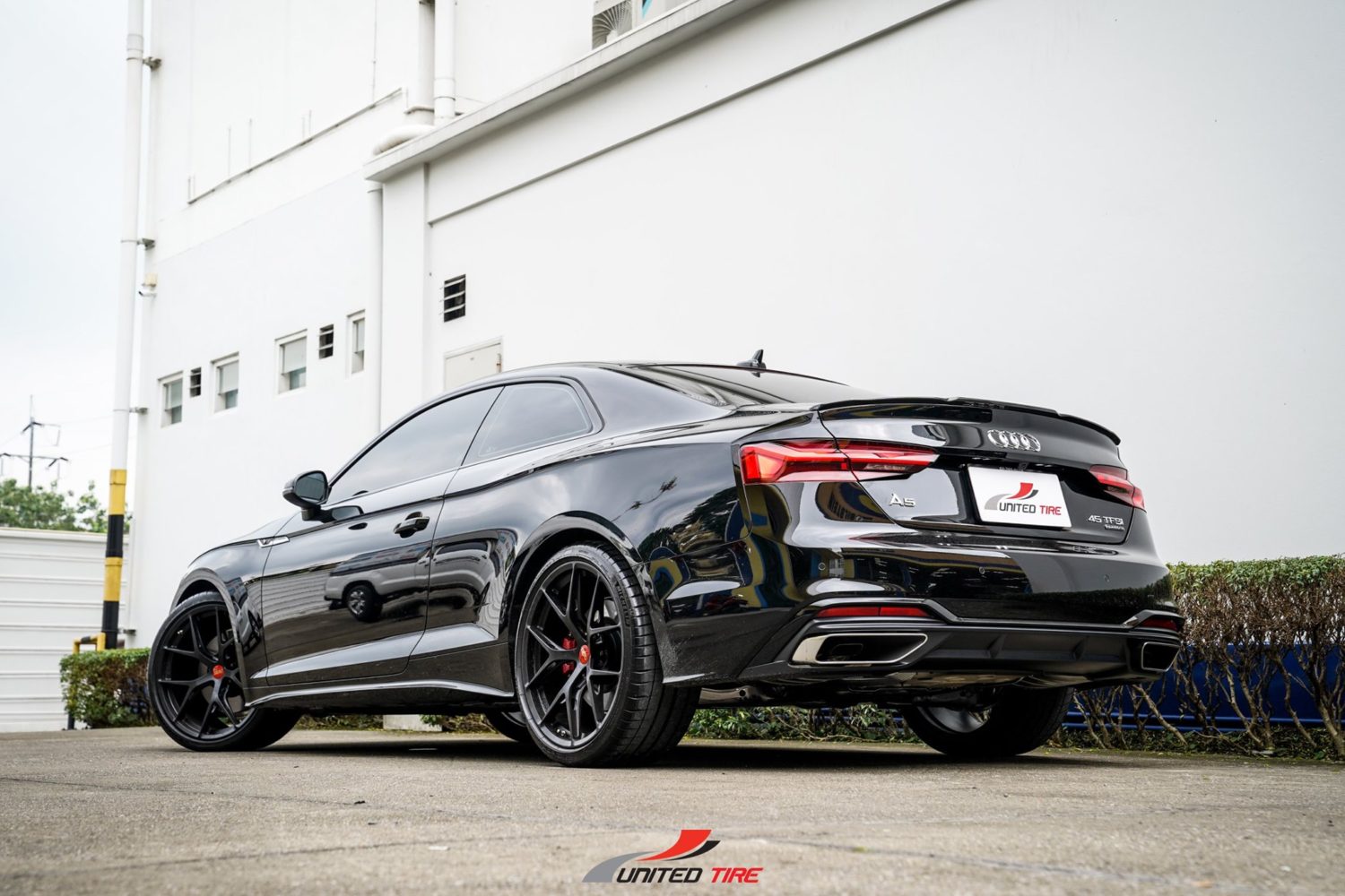 Audi A5 B9 Black BBS FI-R | Wheel Front