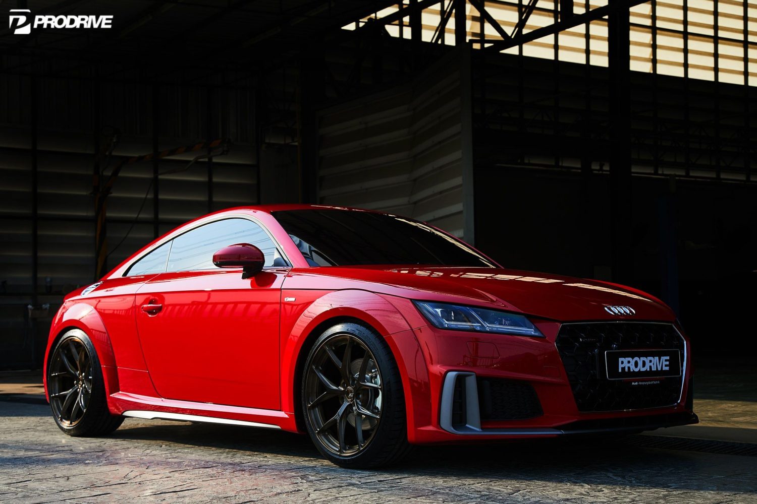 Audi TT 8S Red BC Forged RZ21 | Wheel Front