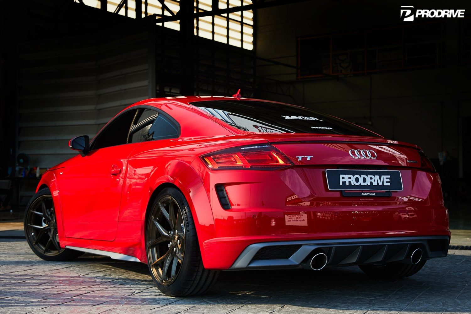 Audi TT 8S Red BC Forged RZ21 | Wheel Front