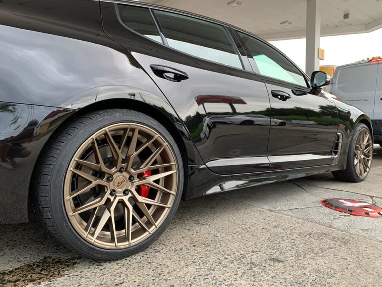 Kia Stinger GT Black Niche Gamma M191 | Wheel Front