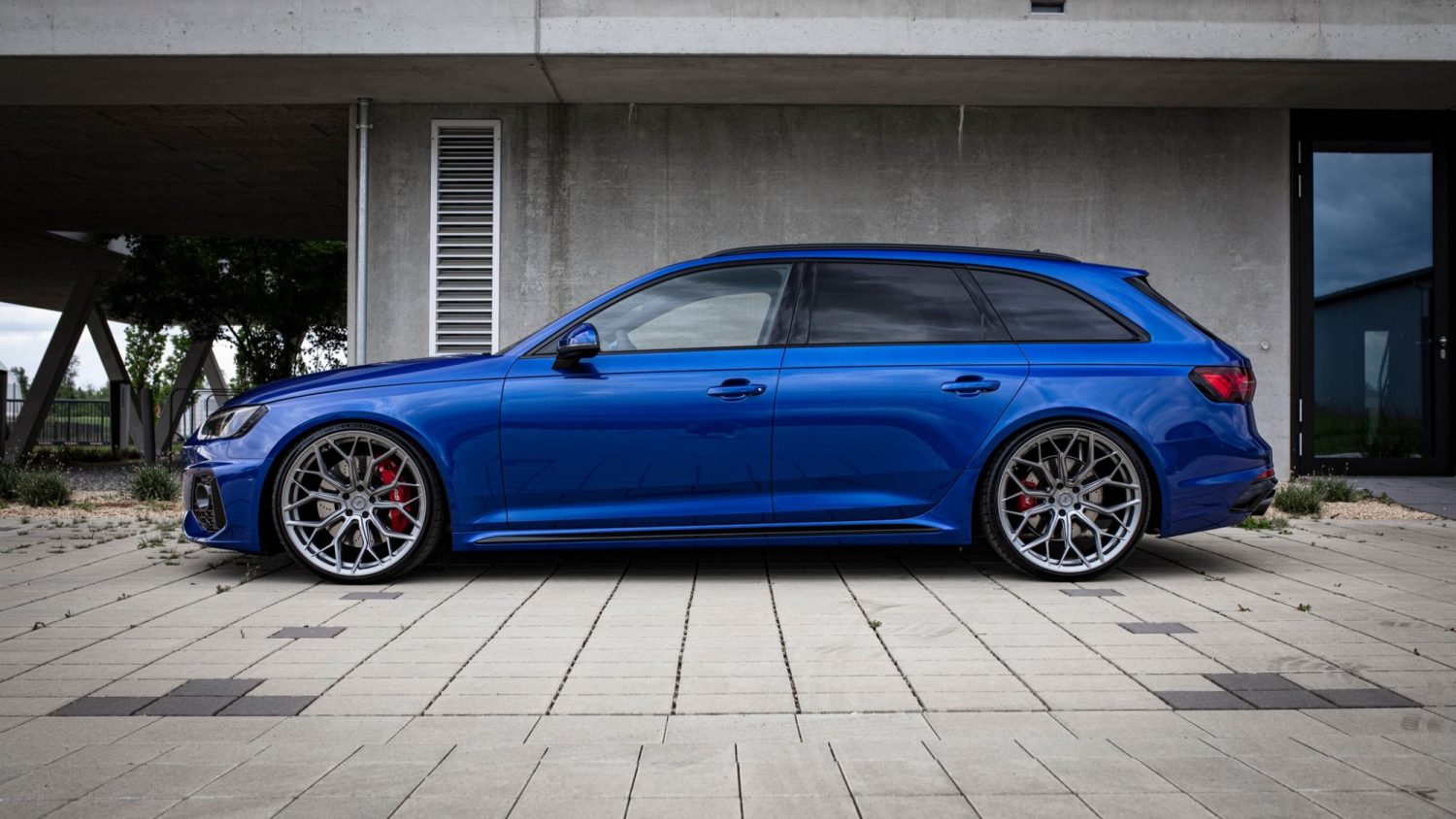 Audi RS4 B9 Blue Wheelforce HE.1-FF | Wheel Front
