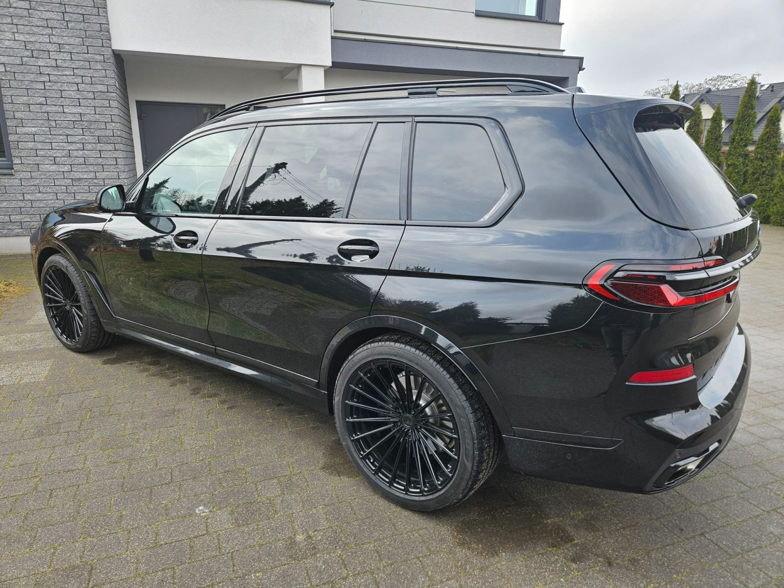 BMW X7 G07 Black BC Forged EH-201 | Wheel Front