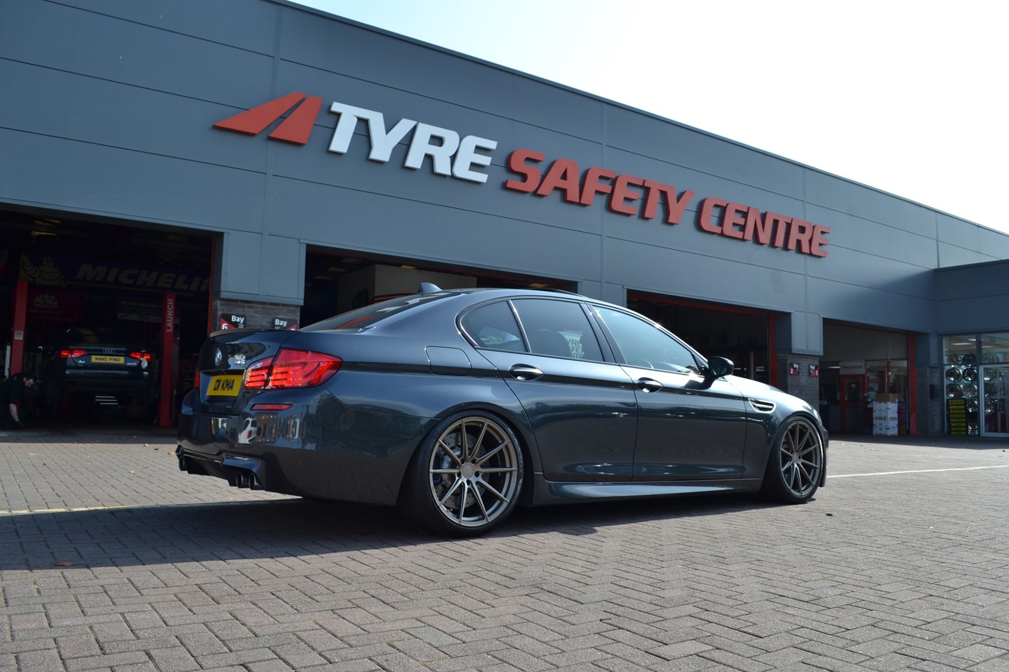 BMW M5 F10 Grey With Ispiri FFR1 Aftermarket Wheels Wheel Wheel Front