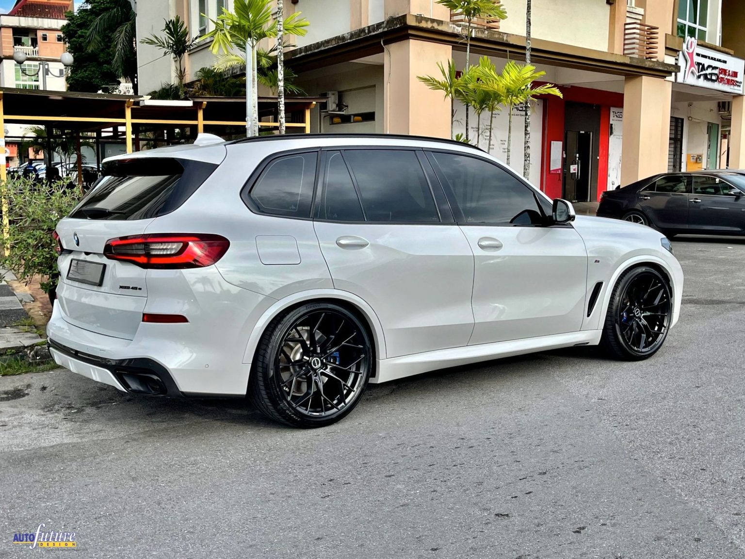 BMW X5 G05 White Brixton Forged RF10 | Wheel Front