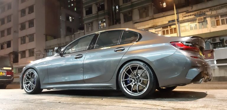 BMW 3 series G20 Grey 19x8.5 and 19x9 Rays Volk G025 | Wheel Front