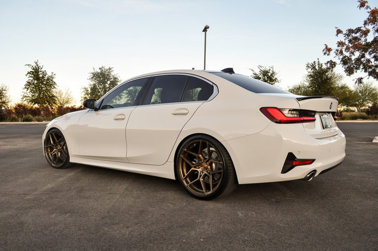 BMW 3 series G20 White with Bronze Rohana RFX11 | Wheel Front