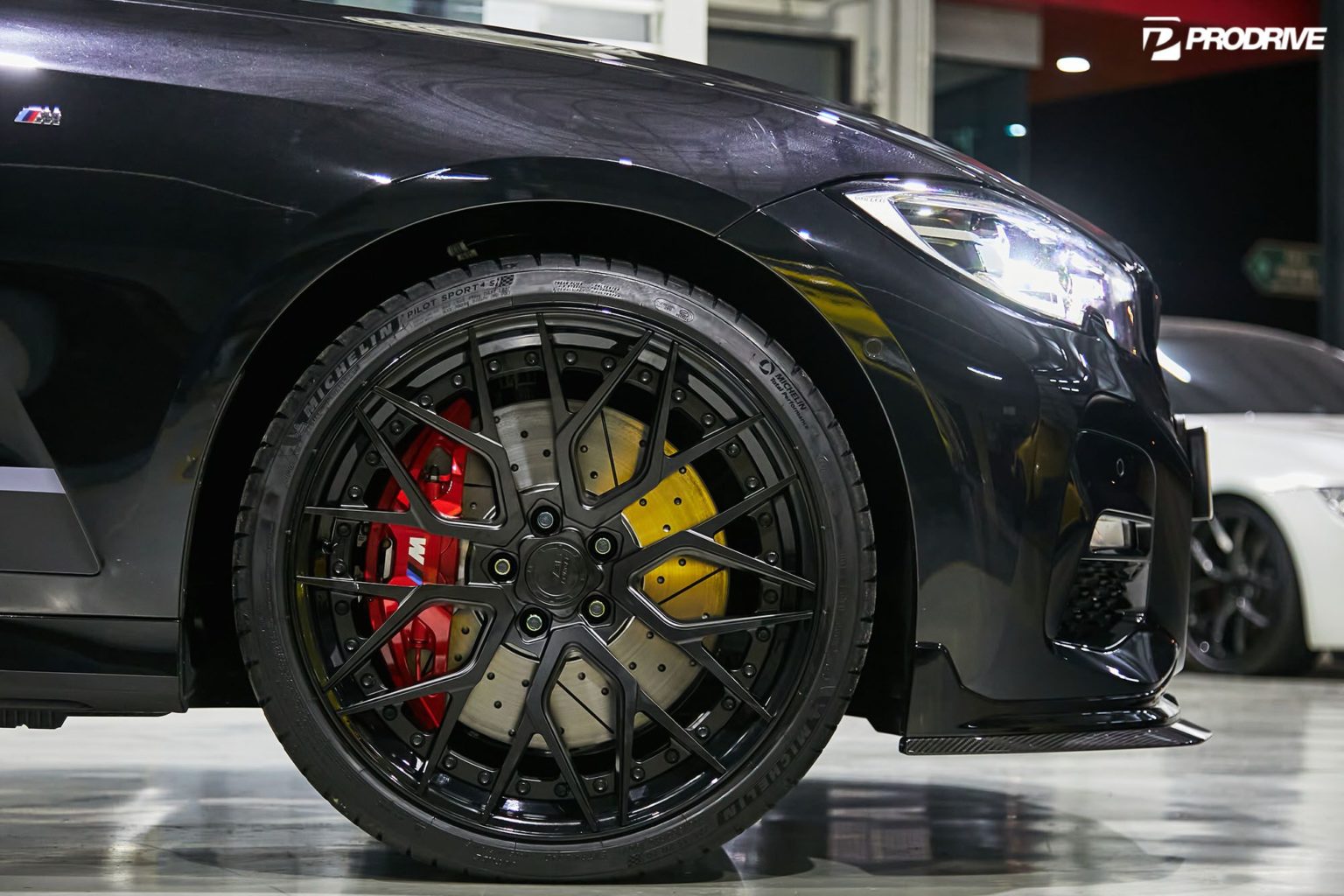 BMW 330e G20 Black BC Forged HCA192S | Wheel Front