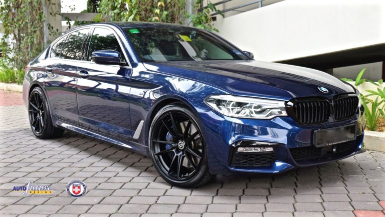 BMW 5 Series 540i G30 Blue with HRE FF04 Aftermarket Wheels | Wheel Front
