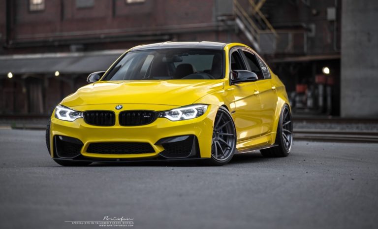 BMW M3 F80 Yellow Brixton Forged R10D Targa Wheel | Wheel Front