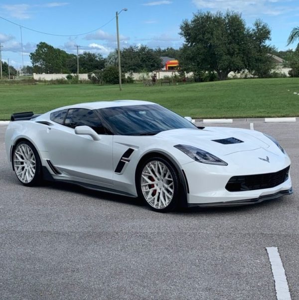 Chevrolet Corvette C7 Grand Sport White BC Forged HCA192S | Wheel Front