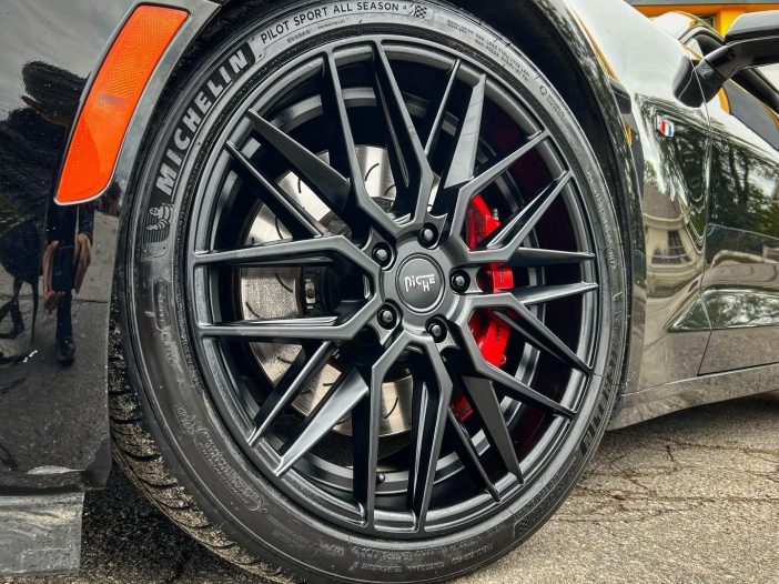 Chevrolet Camaro SS 6th Gen Black Niche Gamma M190 | Wheel Front