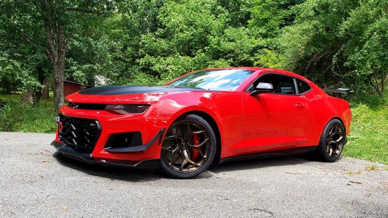 Chevrolet Camaro ZL1 6th Gen Red BC Forged RZ23 | Wheel Front