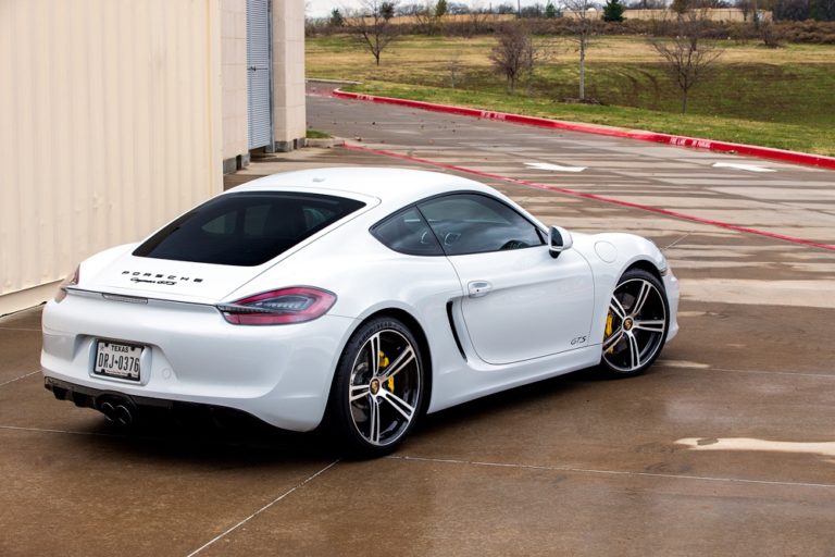 Porsche Cayman 981 White Modulare B35 | Wheel Front
