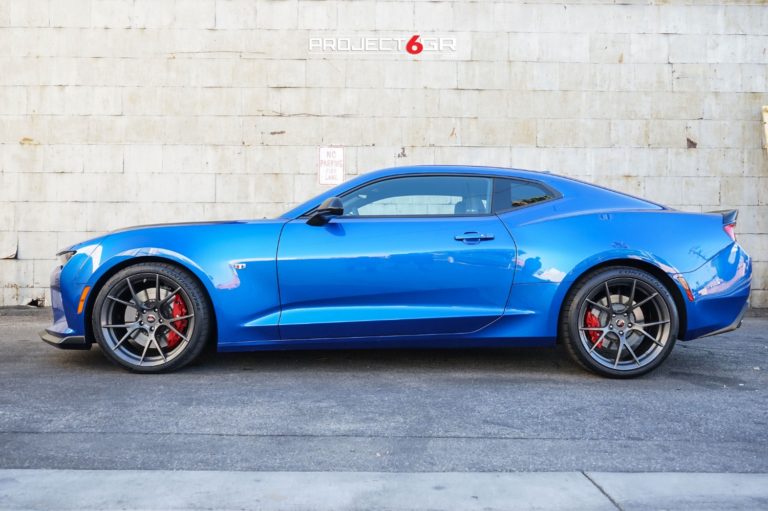 Chevrolet Camaro SS 6th Gen Blue Project 6GR TEN | Wheel Front