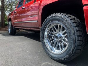 2019 Chevrolet Silverado Red Fuel Off-Road Ignite D721 | Wheel Front
