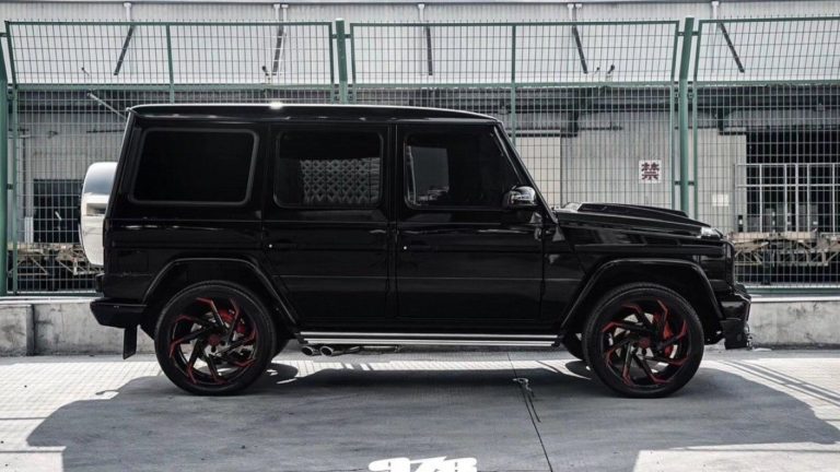 Mercedes-Benz G Class Black Lexani Cyclone | Wheel Front