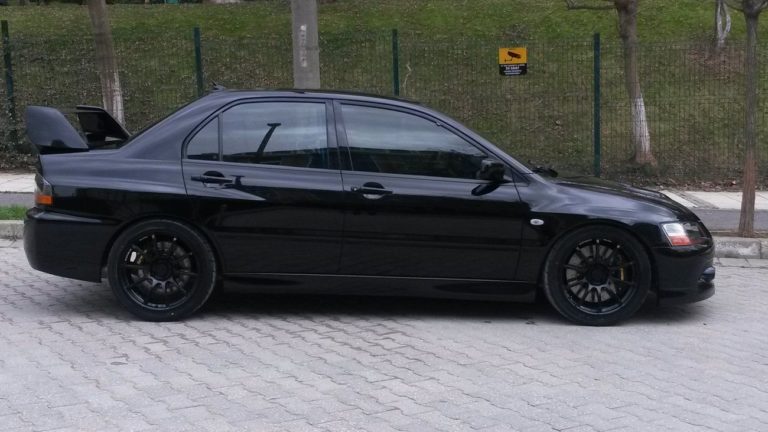 Mitsubishi Evolution IX Black Advan RS2 Wheel | Wheel Front