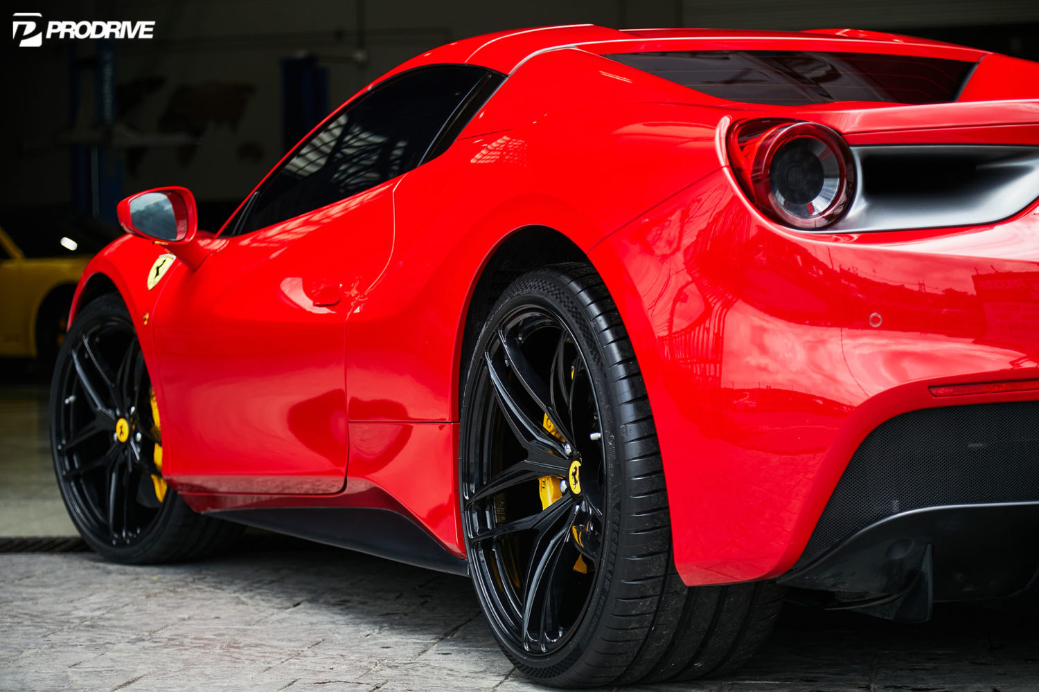 Ferrari 488 Spider Red BC Forged RZ22 | Wheel Front