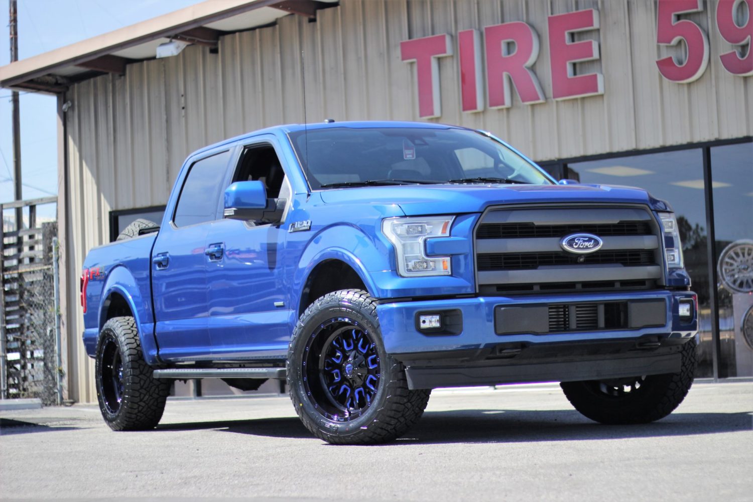 2016 Ford F-150 Blue Fuel Off-Road Stroke D645 | Wheel Front