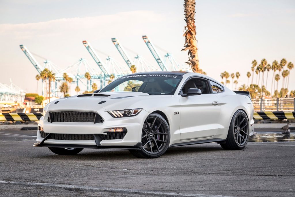 Ford Mustang S550 White Vorsteiner V-FF 101 | Wheel Front