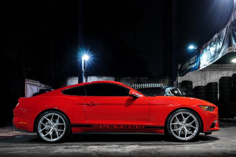 Wheel Front | Aftermarket Wheels Gallery - Ford Mustang
