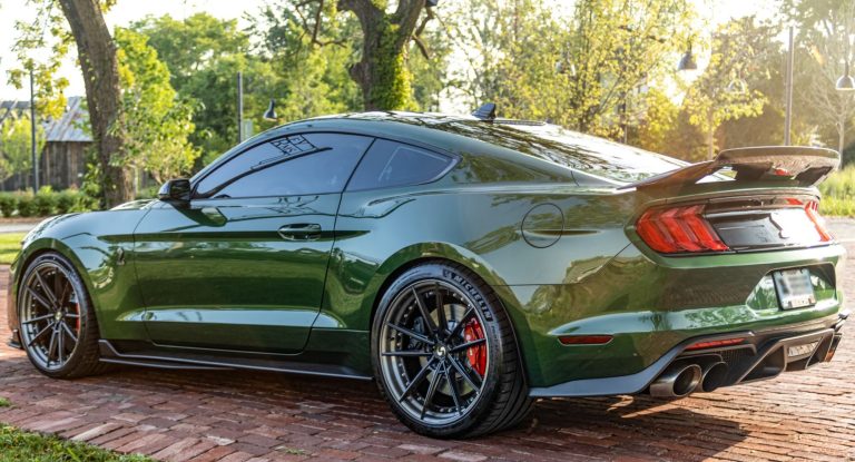 Ford Shelby Mustang GT500 Eruption Green Signature SV310S | Wheel Front