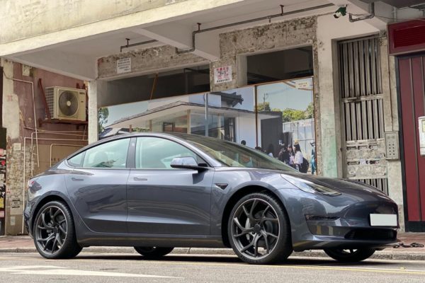 Tesla Model 3 Grey Rays VMF C-01 | Wheel Front