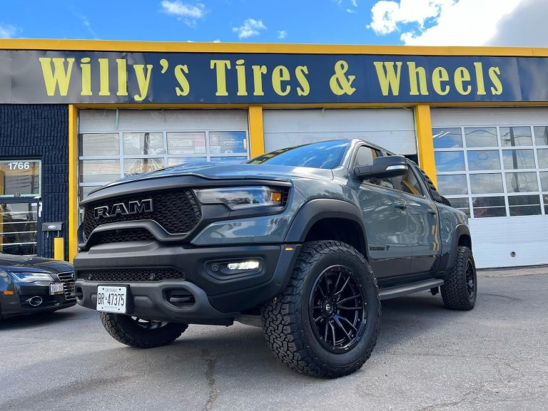 Dodge Ram TRX Grey Fuel Off-Road Rebel 6 D679 | Wheel Front