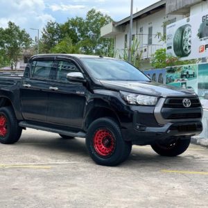 Toyota Hilux Black Fuel Off-Road Zephyr D632 | Wheel Front