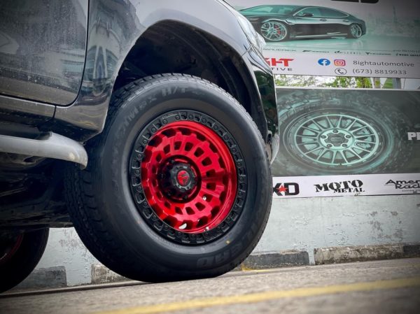 Toyota Hilux Black Fuel Off-Road Zephyr D632 | Wheel Front