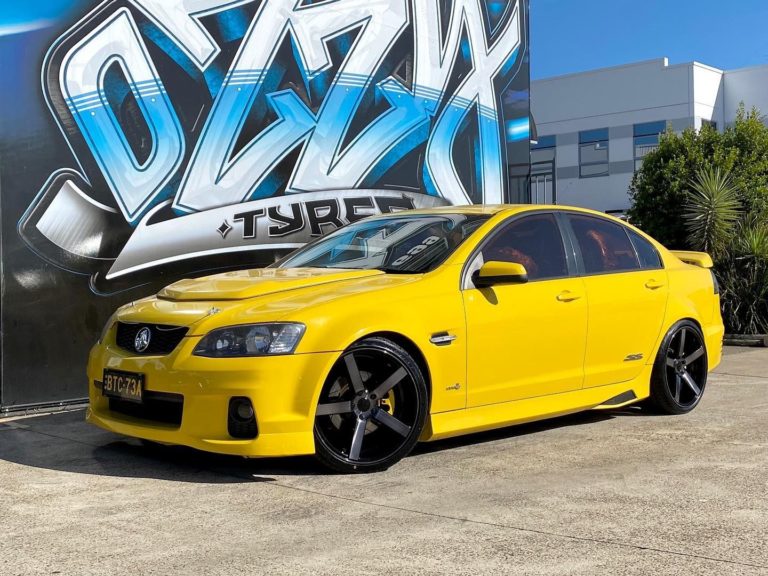 Holden Commodore VE SS Yellow Hussla Billz | Wheel Front
