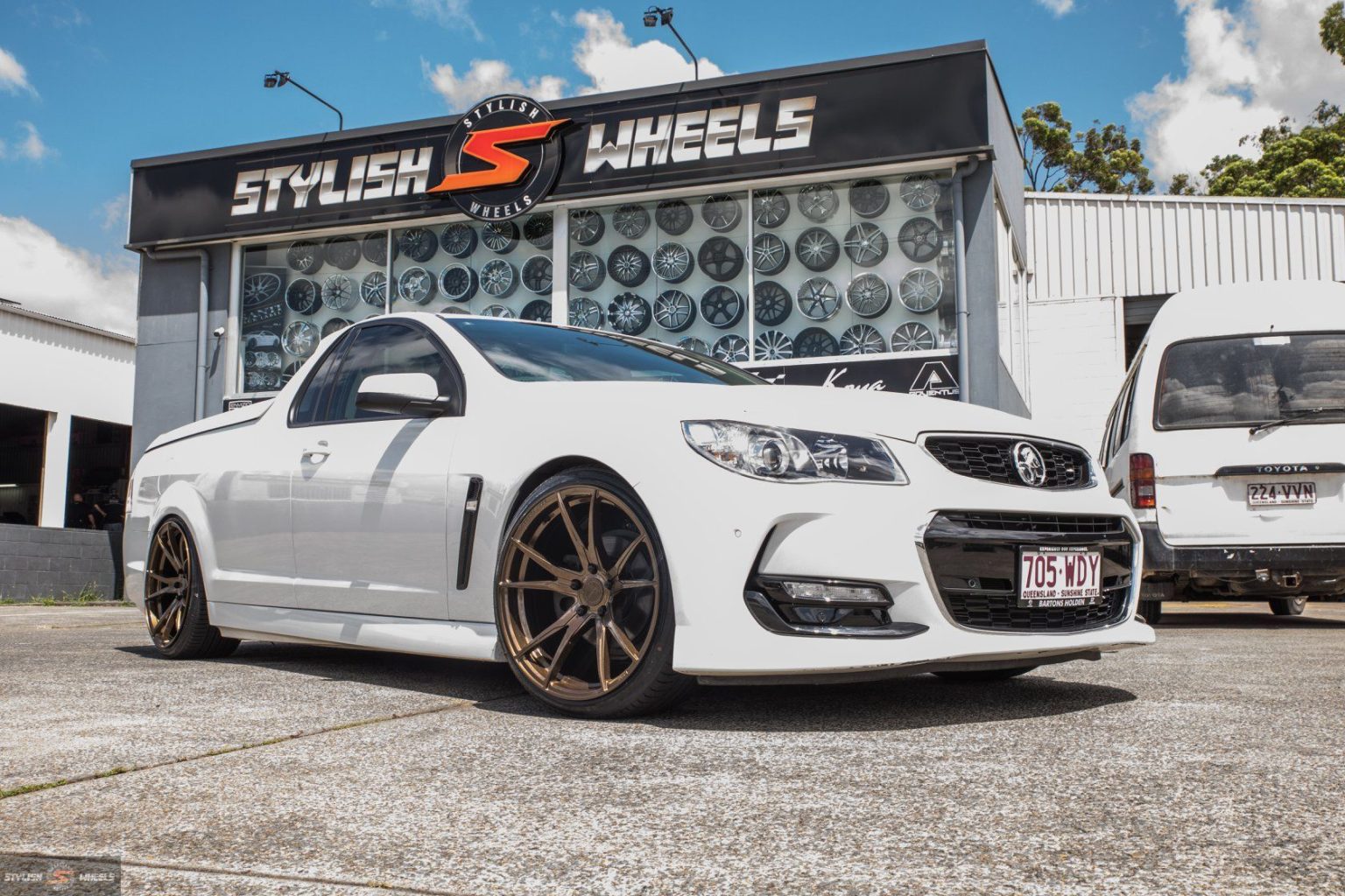 Wheel Front | Aftermarket Wheels Gallery - Holden Commodore