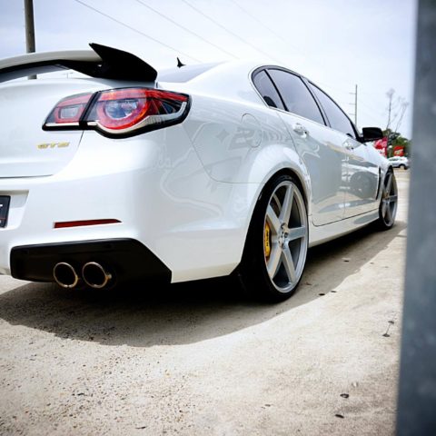 HSV Commodore VF GTS White with XO Luxury Miami Aftermarket Wheels ...