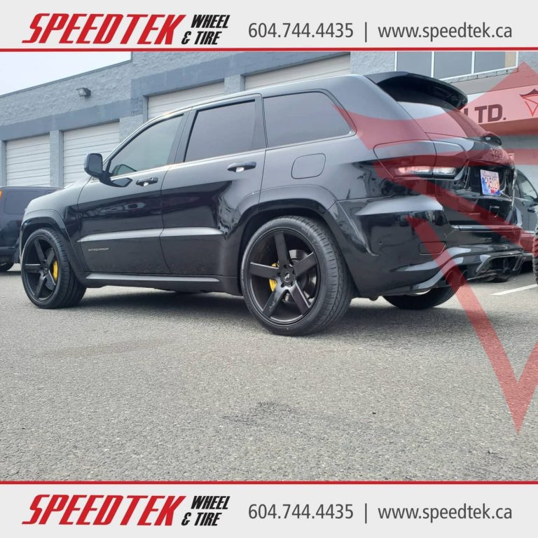 Jeep Grand Cherokee SRT Trackhawk Black Niche Milan M188 | Wheel Front