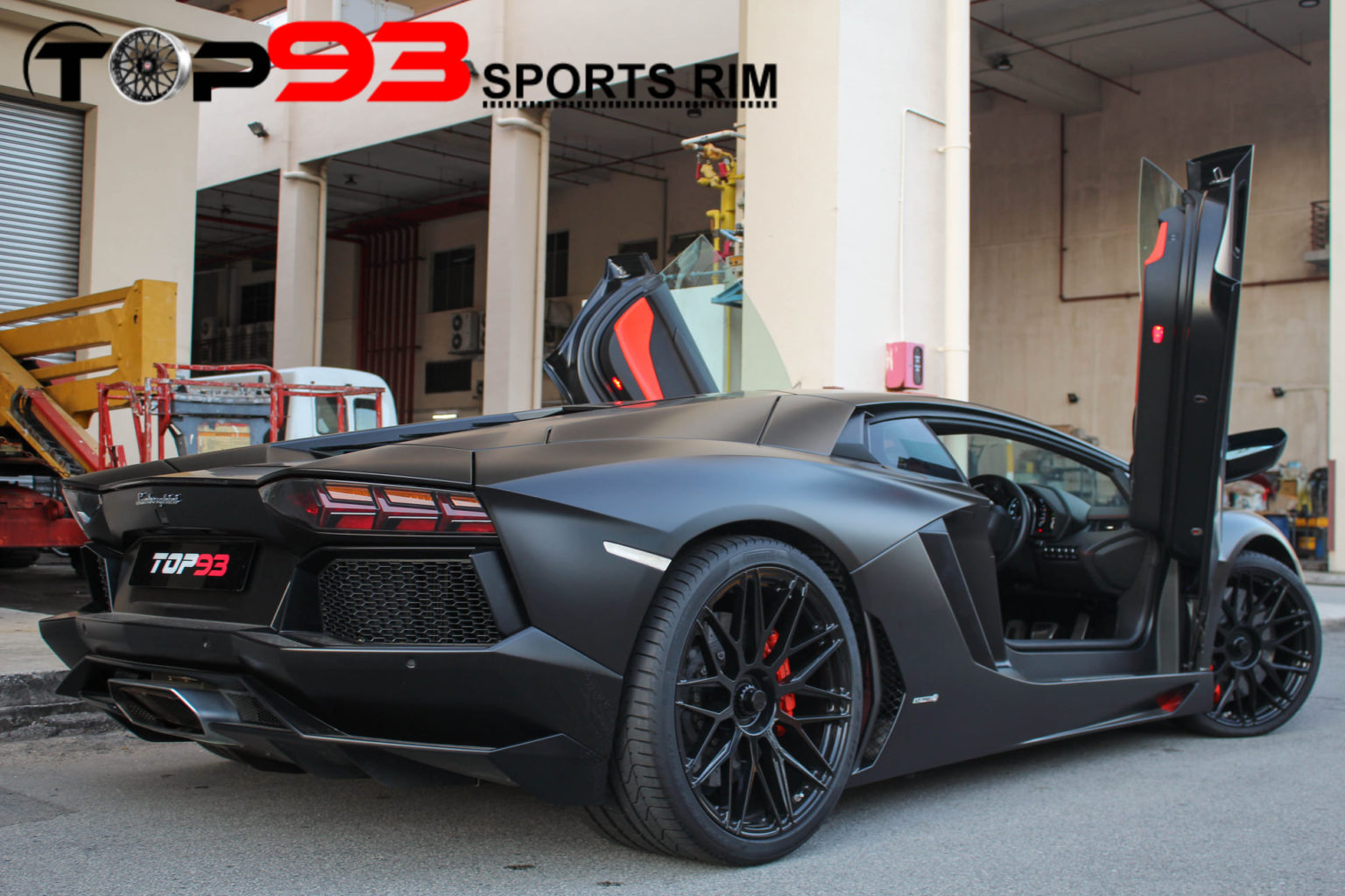 Lamborghini Aventador Black BC Forged EH308 | Wheel Front