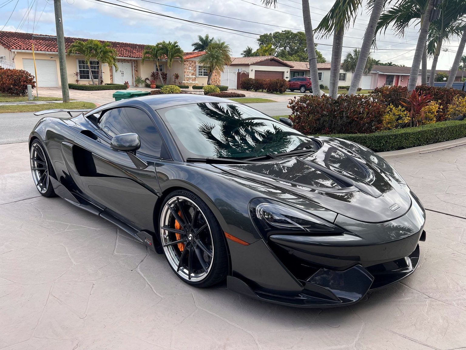 McLaren 570S Grey Signature SV310S | Wheel Front