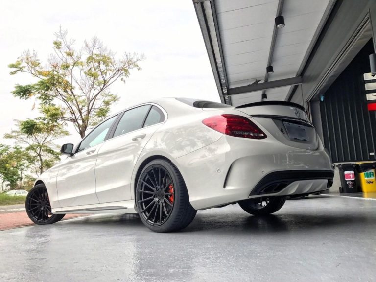 Mercedes-Benz C-Class C250 W205 White with Avant Garde M615 Aftermarket ...