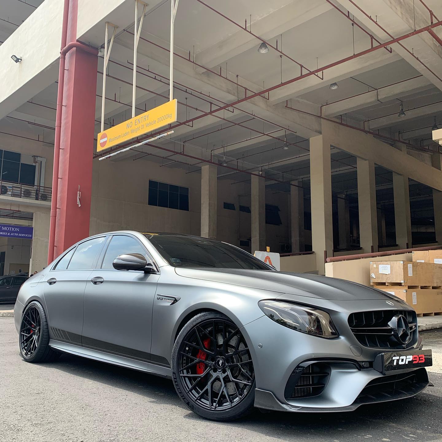 Mercedes-Benz E63s AMG W213 Grey BC Forged HCA192